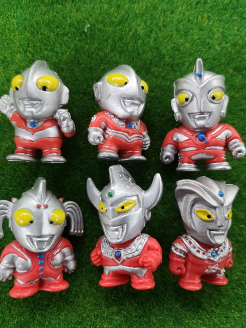 Bandai Ultraman mini 3.5cm set, Hobbies & Toys, Collectibles ...
