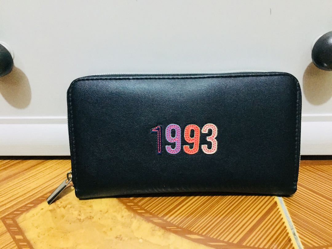 Bench Black Long Wallet, Women's Fashion, Bags & Wallets, Wallets ...