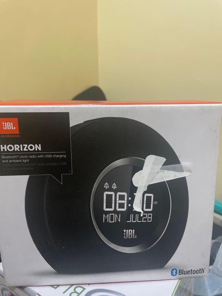 JBL Horizon Hotel Bluetooth Clock Radio with USB Charging and Ambient ...