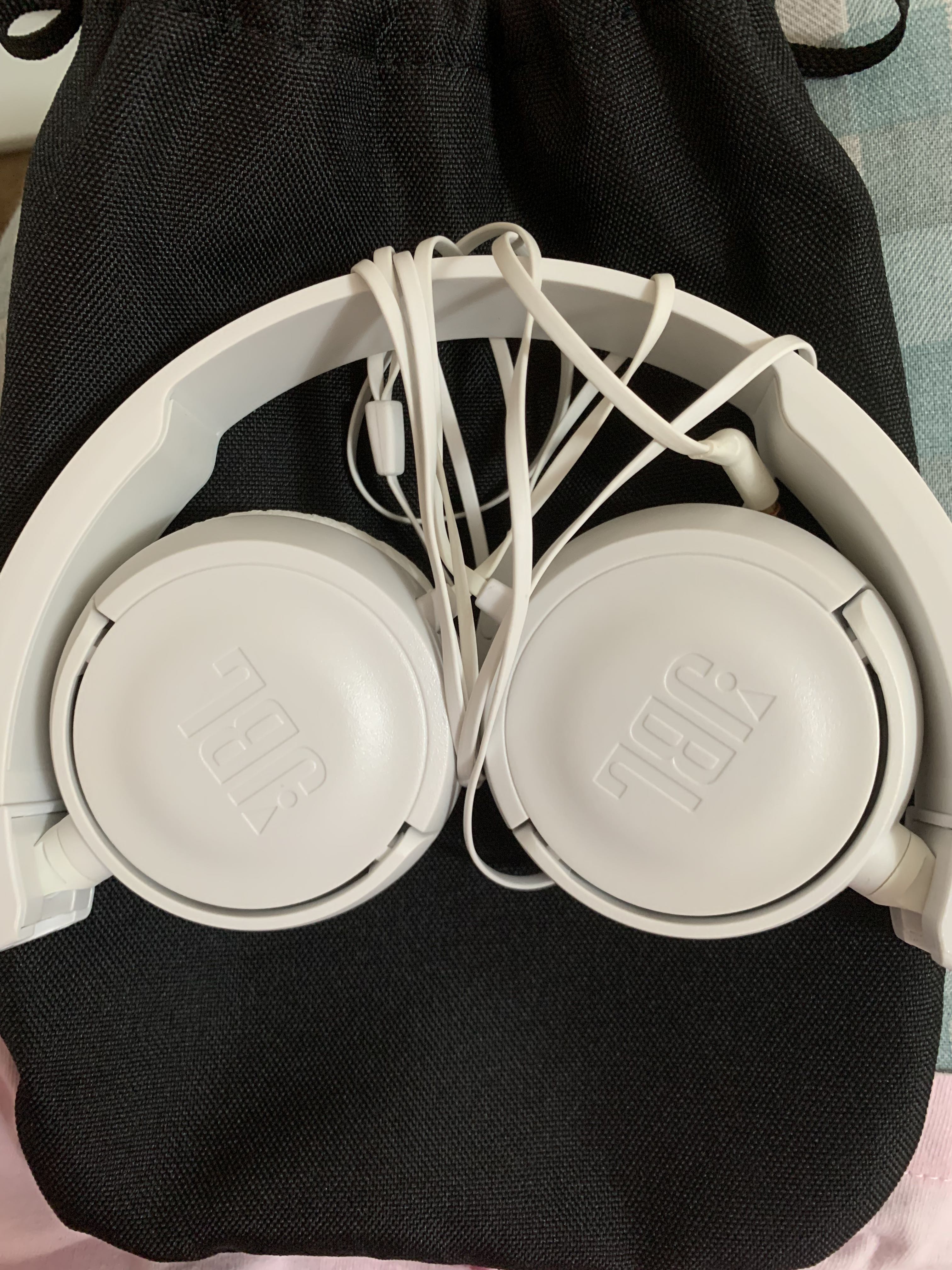 Jbl White Headphones Audio Headphones Headsets On Carousell