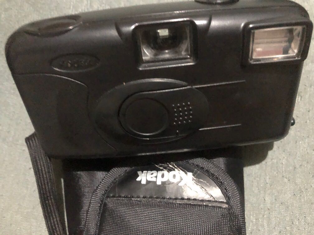 Well Maintained Kodak KB10 film camera, Photography, Cameras on Carousell