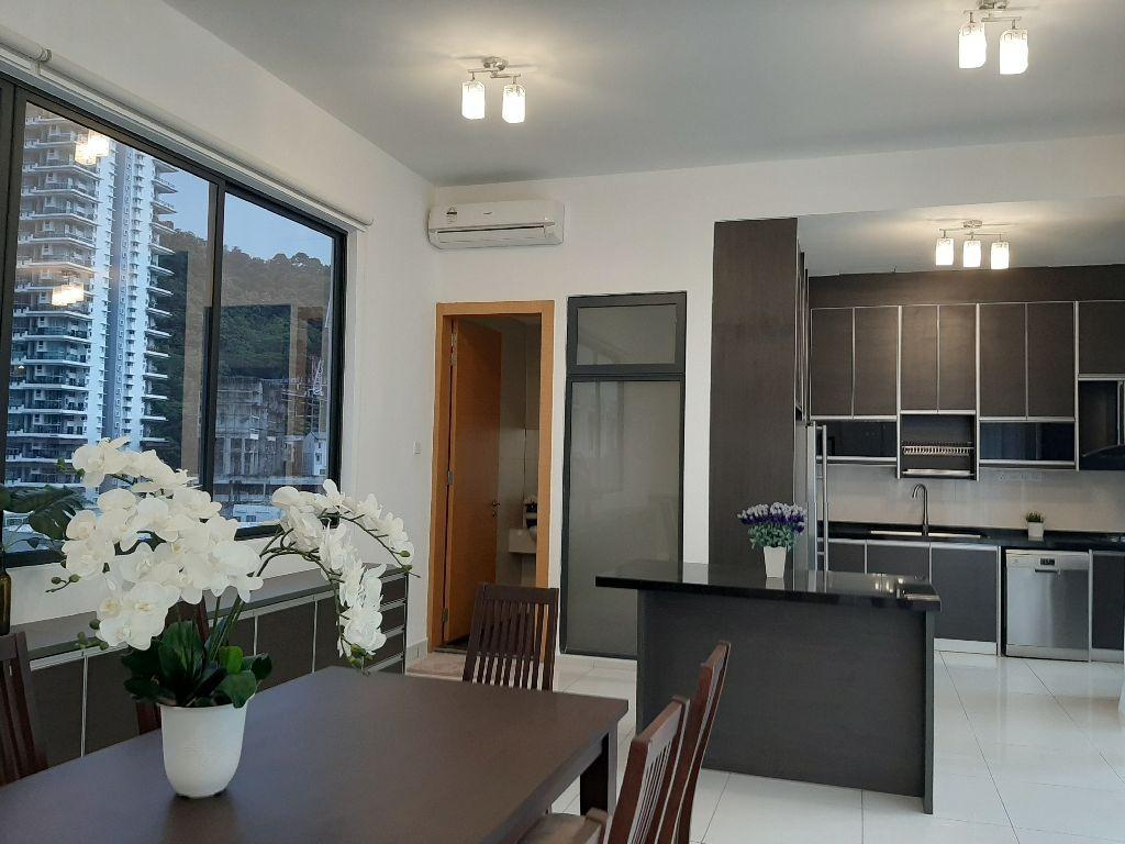 Luxury Empire Residence 3.5 Storey Superlink house Damansara Petaling ...