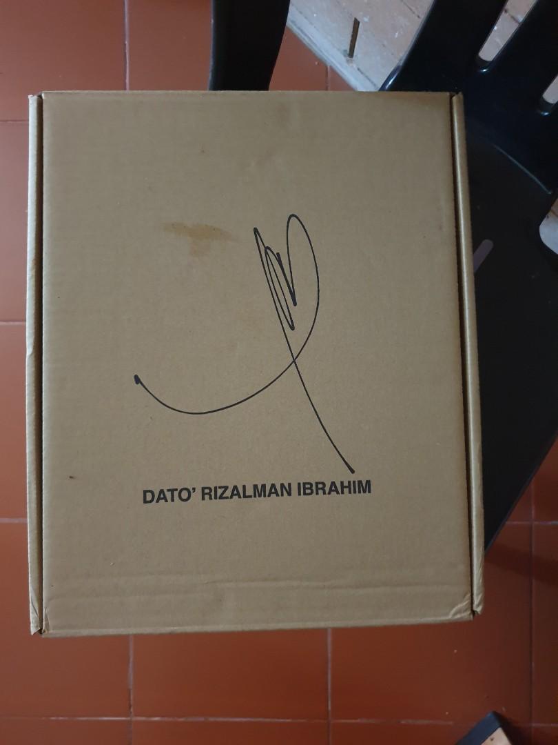 Mushaf Al Quran edisi khas Dato Rizalman, Looking For on Carousell