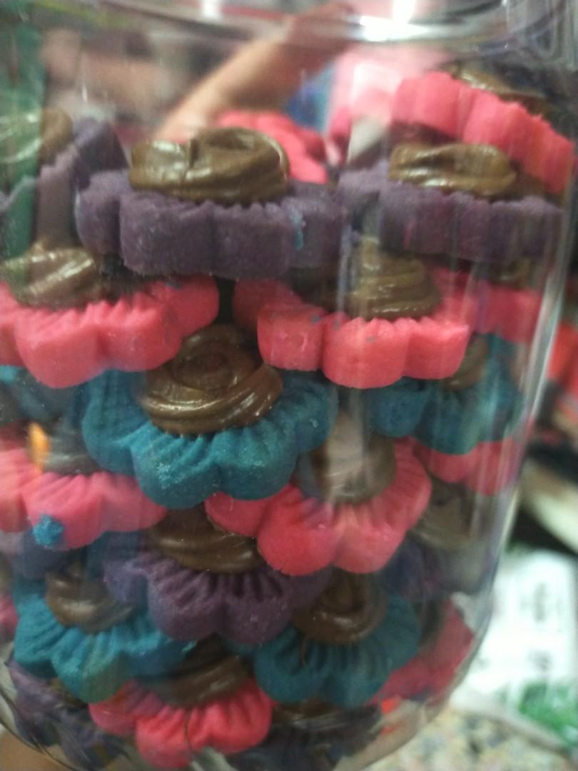 Rainbow Nutella tart, Food & Drinks, Homemade Bakes on Carousell