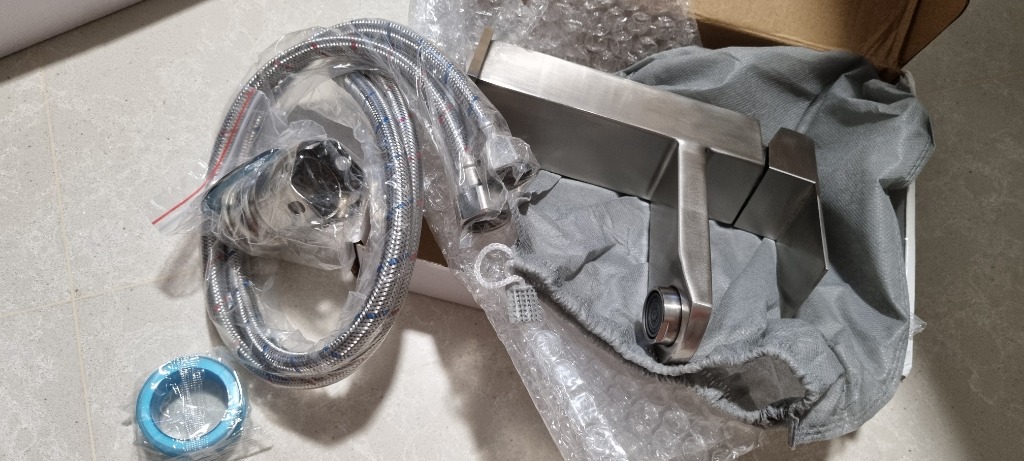 SUS304 Cold & Hot Mixer/Tap for Wash Basin, TV & Home Appliances ...