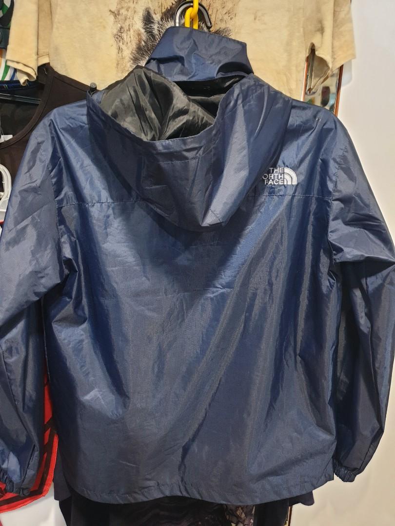 TNF windbreaker, Men's Fashion, Tops & Sets, Hoodies on Carousell