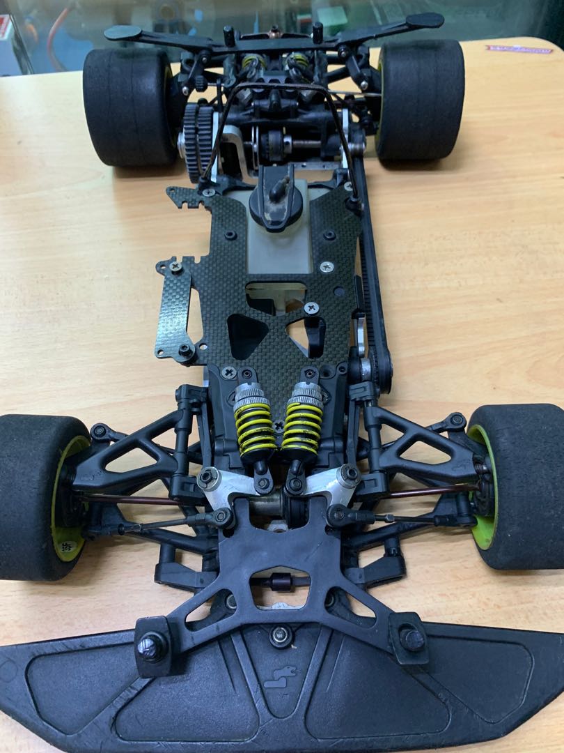 1/8 Serpent Veteq 4WD Nitro/Gas, Hobbies & Toys, Toys & Games on Carousell