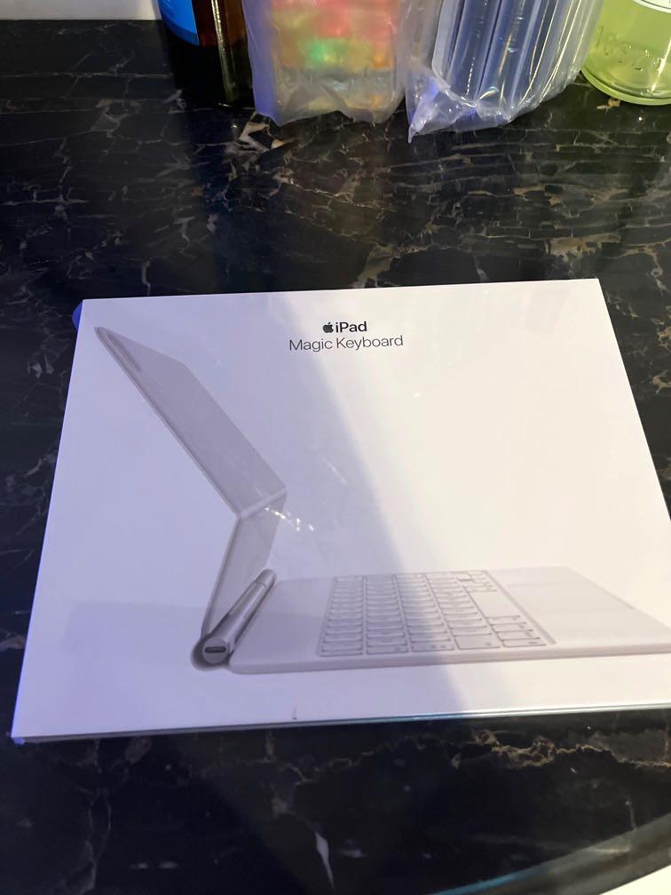 Apple magic keyboard white, Computers & Tech, Parts & Accessories ...