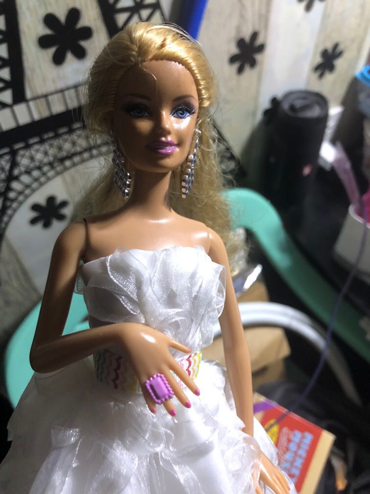Authentic barbie, Hobbies & Toys, Toys & Games on Carousell