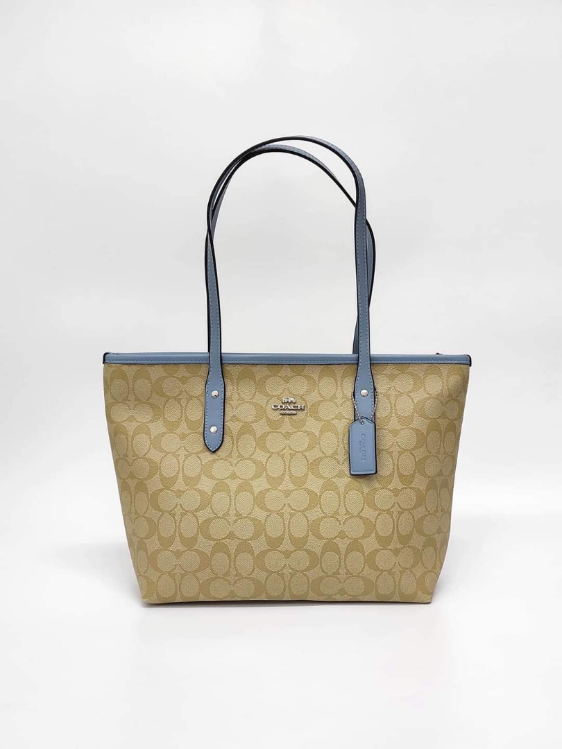 Coach Small Tote Bag, Women's Fashion, Bags & Wallets, Tote Bags on ...