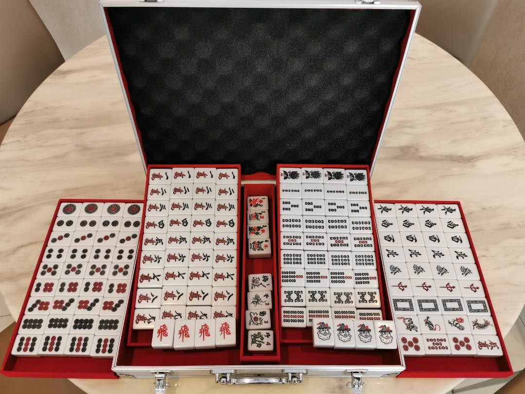 Japanese style mahjong, Hobbies & Toys, Toys & Games on Carousell