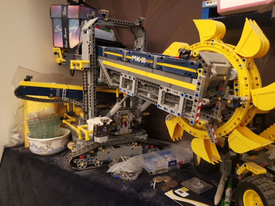 Lego 42055 大型斗輪式挖掘機, 興趣及遊戲, 玩具 & 遊戲類 - Carousell