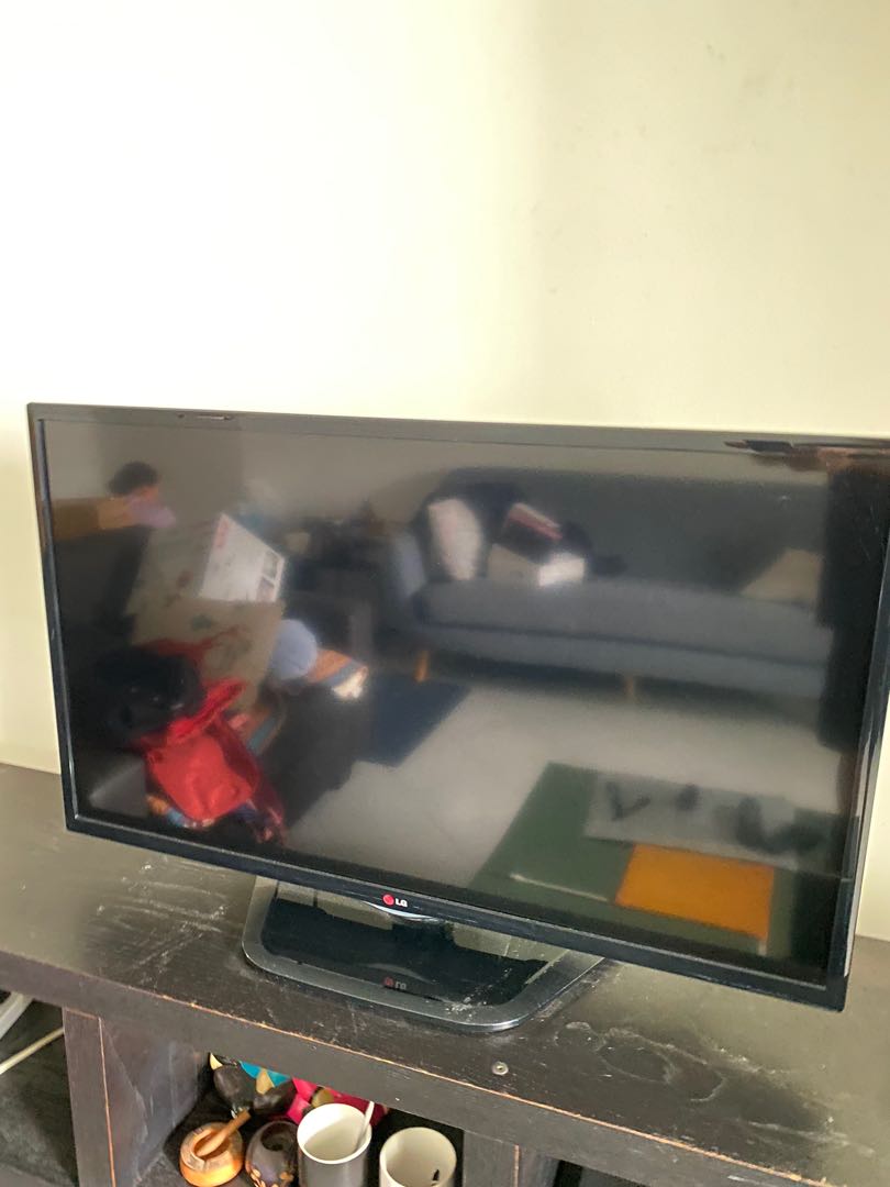 LG 39inches LED (not smart TV), TV & Home Appliances, TV ...