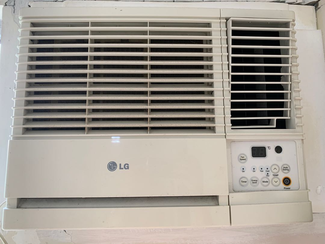 LG Window type deluxe Remote WRAC silver air condition, TV & Home ...