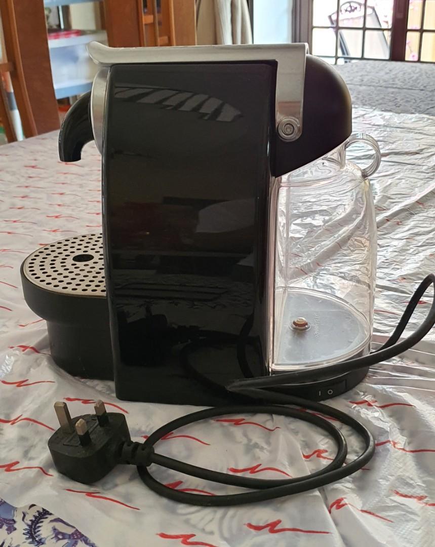 Nespresso Coffee Machine - ESSENZA TYPE C100, TV & Home Appliances ...