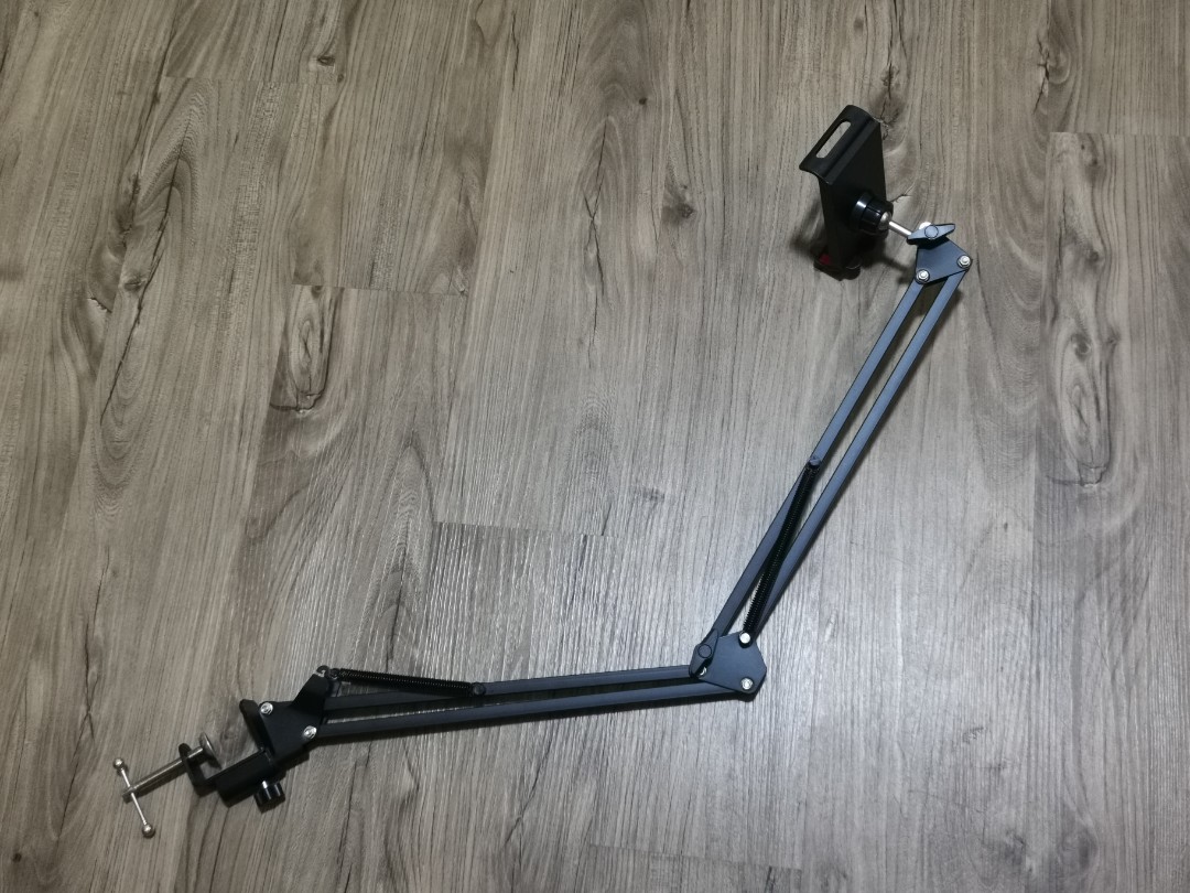 Flexible, adjustable phone holder, table clamp with 360 head mount ...