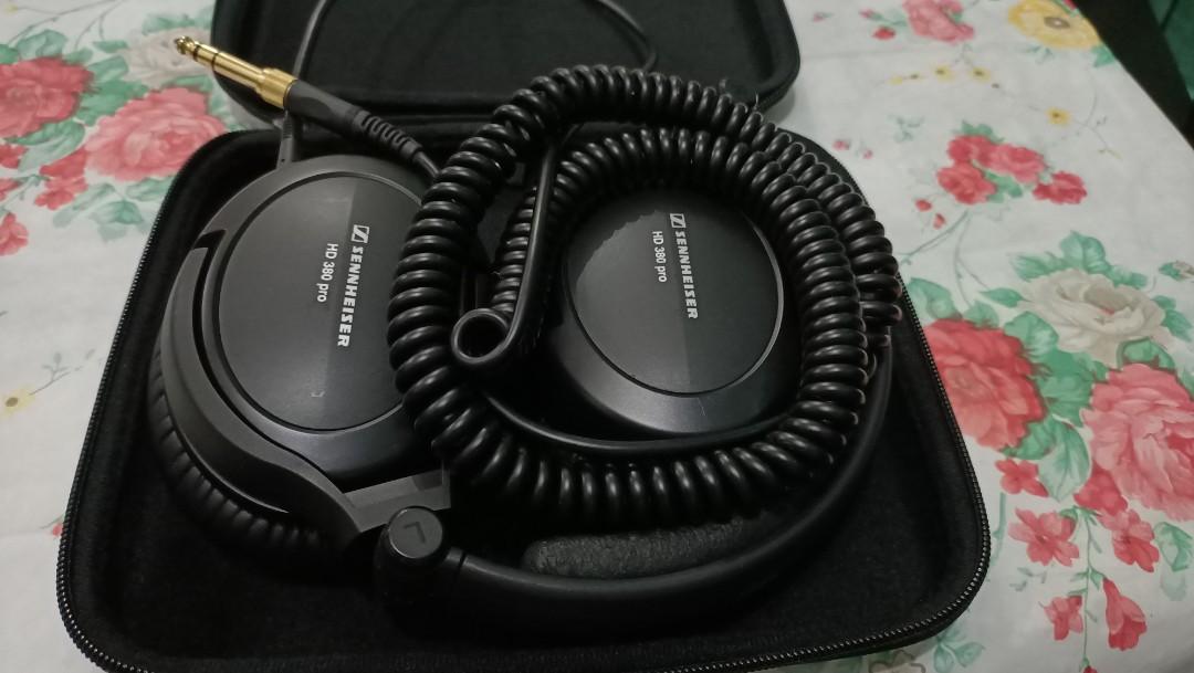 Sennheiser HD 380 pro, Audio, Headphones & Headsets on Carousell
