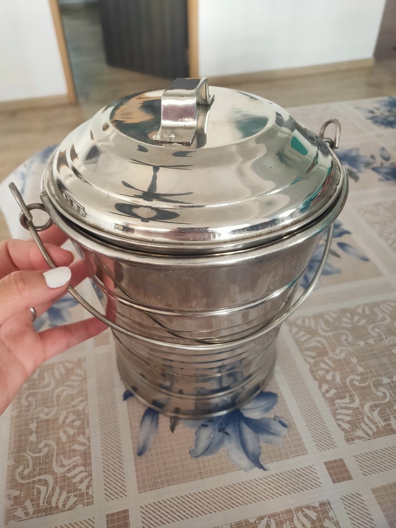 Stainless pot for Curry, Furniture & Home Living, Kitchenware ...