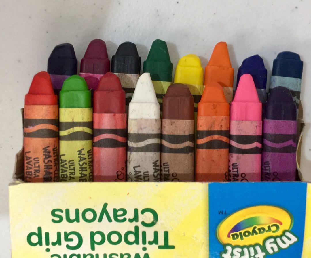 Crayola Tripod Grip Crayons 16 pieces, Hobbies & Toys, Stationary ...
