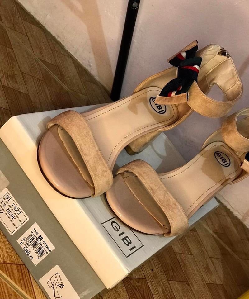 Gibi shoes, Women's Fashion, Footwear, Heels on Carousell