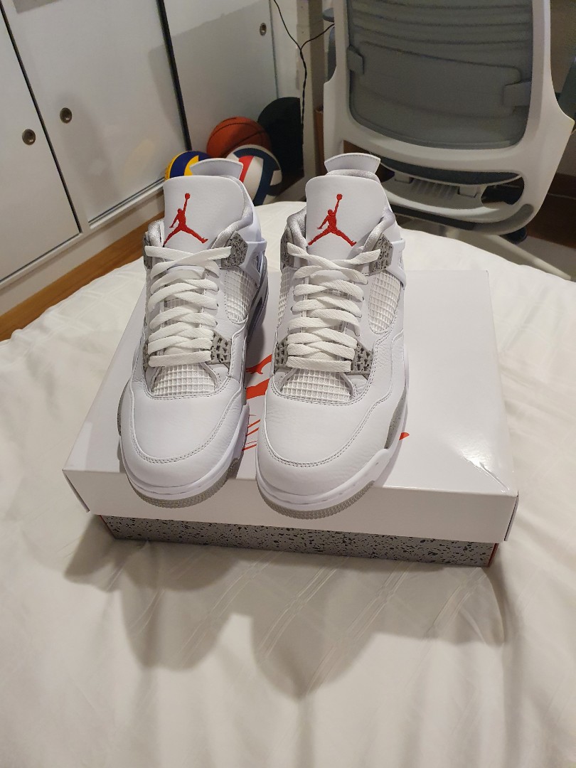 Jordan 4s Oreo White Retro (2021) US10.5 BNIB, Men's Fashion, Footwear ...