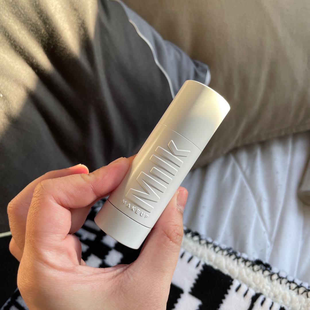 Milk Flex Foundation, Beauty & Personal Care, Face, Makeup on Carousell