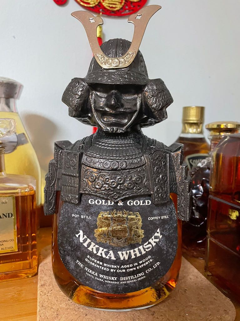 NIKKA WHISKY GOLD & GOLD, Food & Drinks, Alcoholic Beverages on Carousell