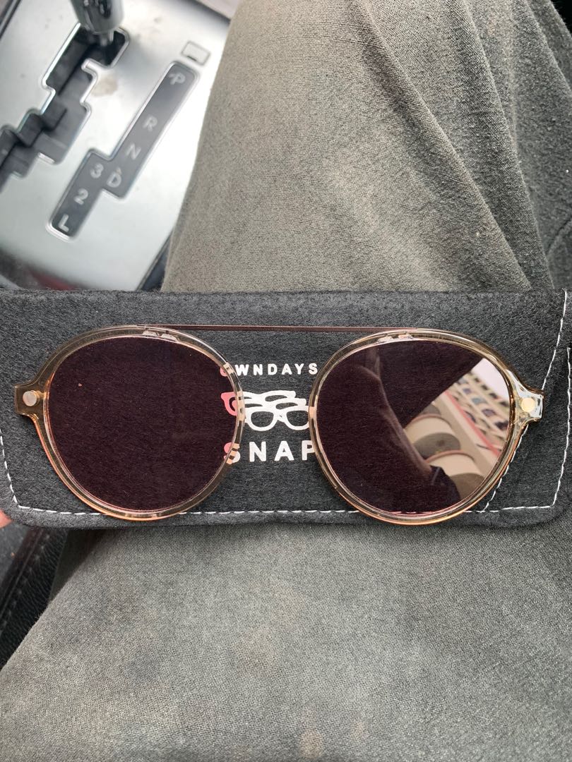 owndays snap model (SNP-1006N-0S-C1A), Women's Fashion, Watches ...