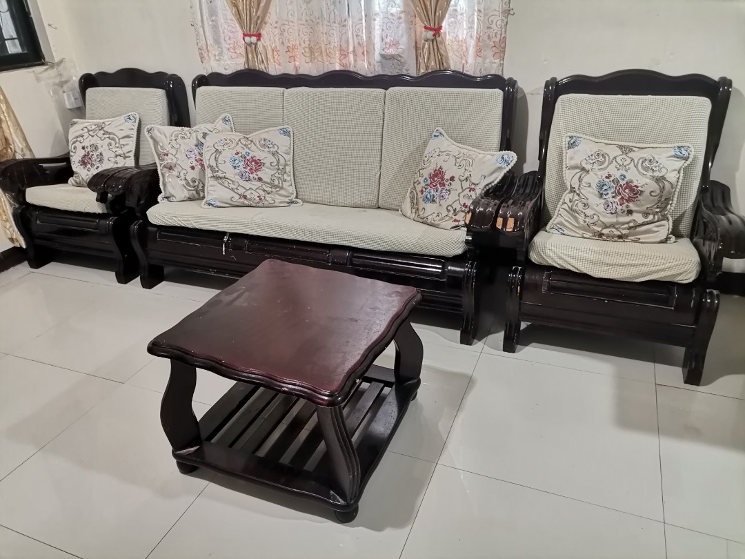 FOR SALE: 2nd hand Malaysian Horse design Sala Set, Furniture & Home ...