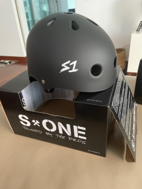 S1 helmet brand new, Sports Equipment, Bicycles & Parts, Parts ...