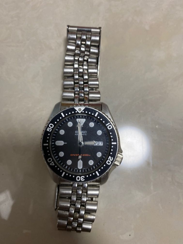 Seiko Automatic Divers 200m Black, Luxury, Watches on Carousell
