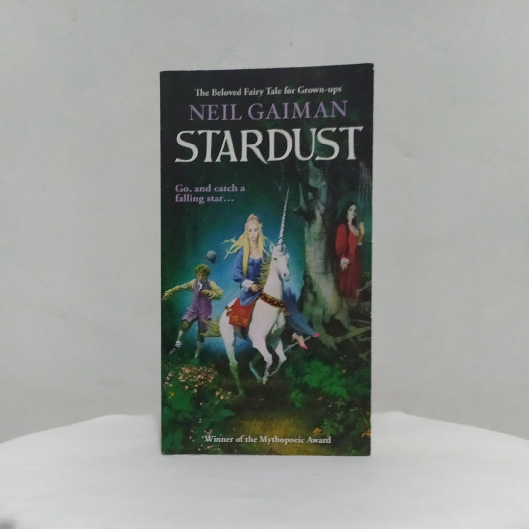 Stardust by Neil Gaiman, Hobbies & Toys, Books & Magazines, Fiction ...