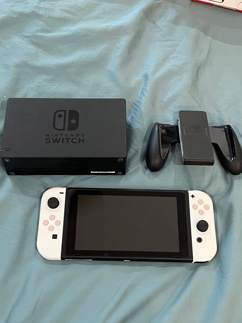 Switch V2, Video Gaming, Video Game Consoles, Nintendo on Carousell