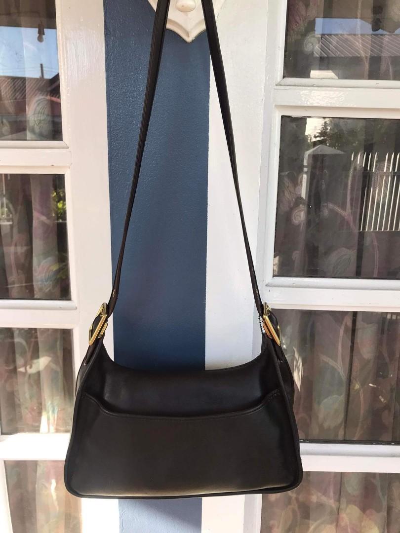 Vintage Coach Hobo 9338, Luxury, Bags & Wallets on Carousell