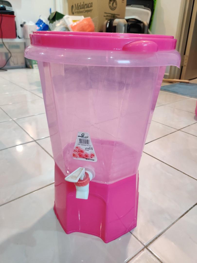 Apple Lady Water Dispenser, Kitchen & Appliances on Carousell