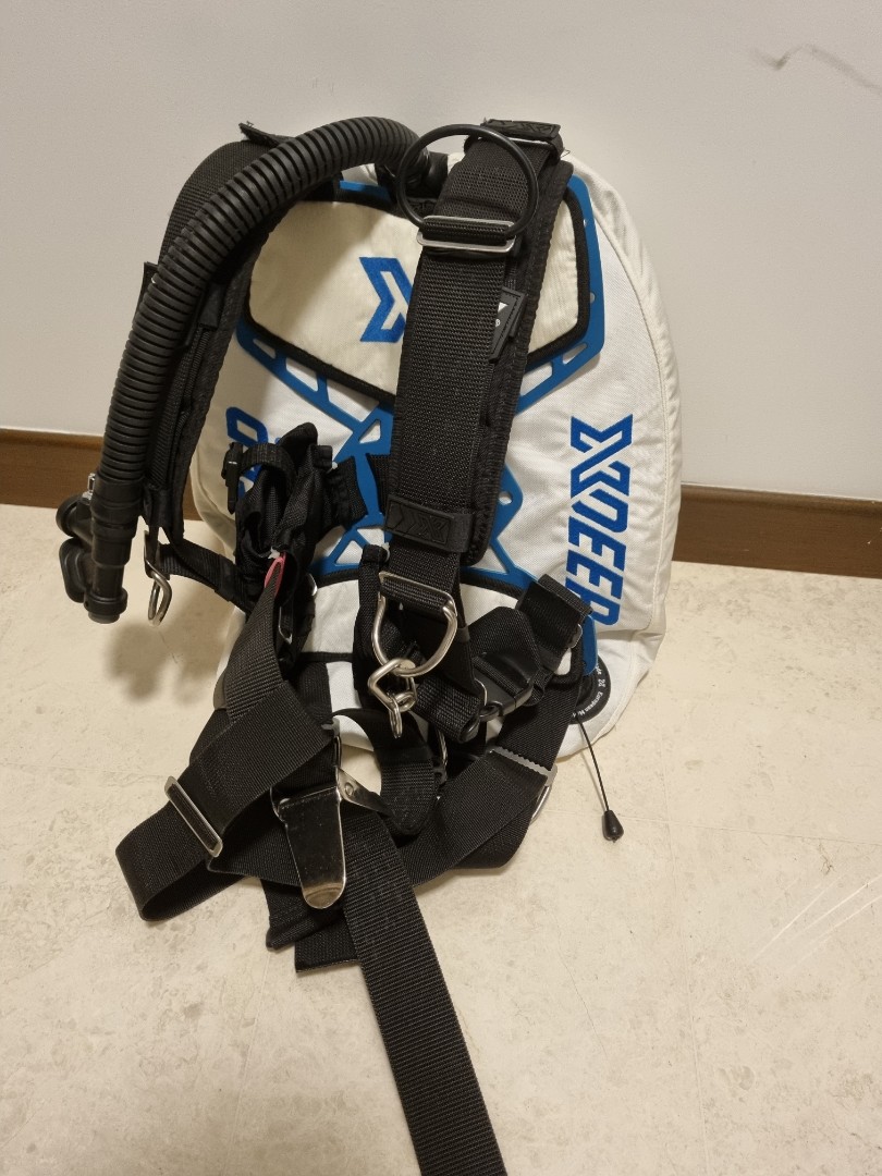 BCD XDeep Deluxe single tank, Sports Equipment, Other Sports Equipment ...