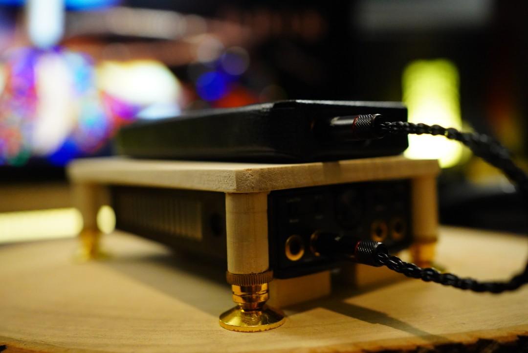 Custom DAP DAC Anti Vibration Stand, Audio, Portable Audio Accessories ...