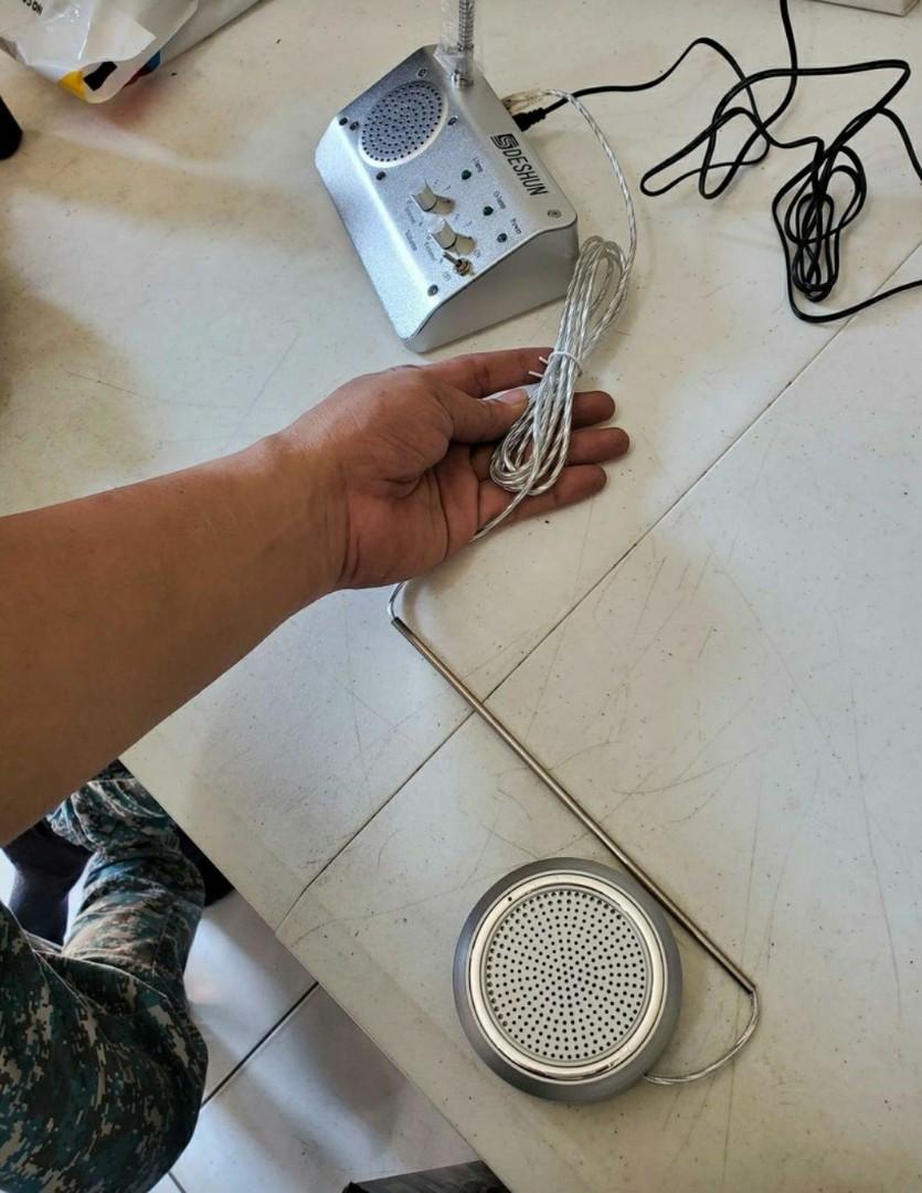 Dual way window intercom for teller cashier, Audio, Microphones on ...