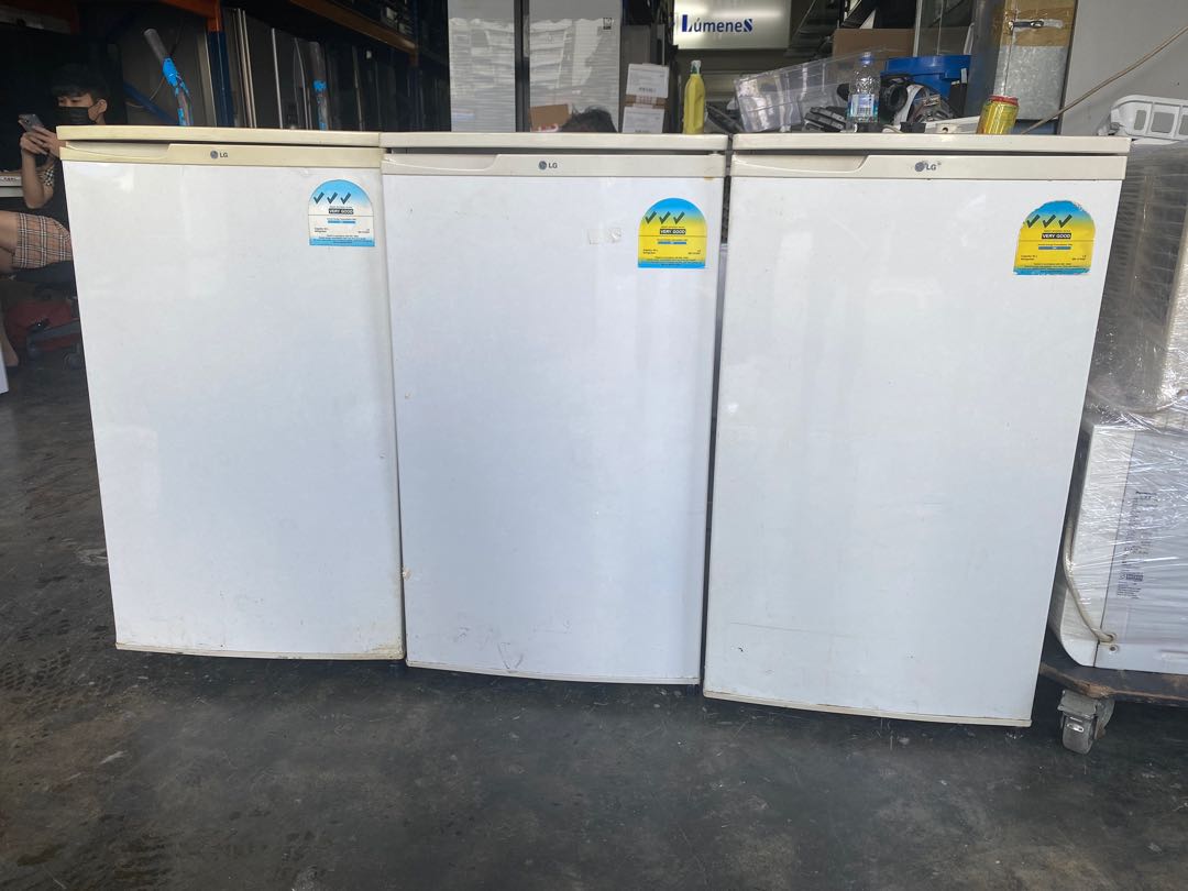 LG 3Ticks One Door Bar Fridge, 94L, TV & Home Appliances, Kitchen ...