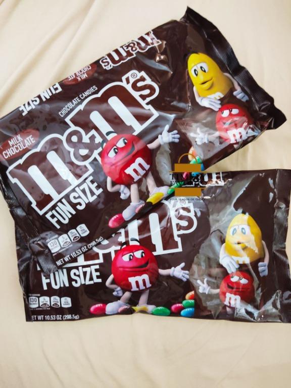 M&M's Fun Size Milk Chocolate Candy 298.5g, Food & Drinks, Packaged ...
