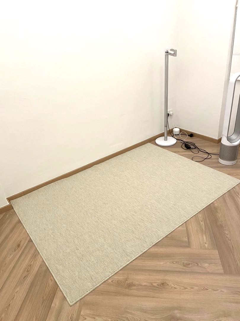 Muji Rug - 140x200cm, Furniture & Home Living, Home Decor, Carpets ...