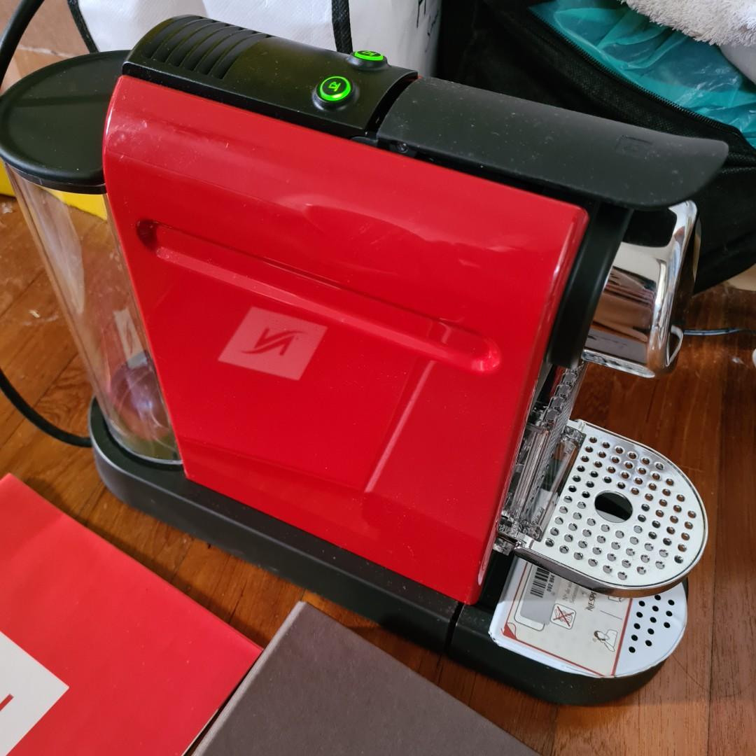 Nespresso CitiZ C110 Fire Engine Red, TV & Home Appliances, Kitchen ...