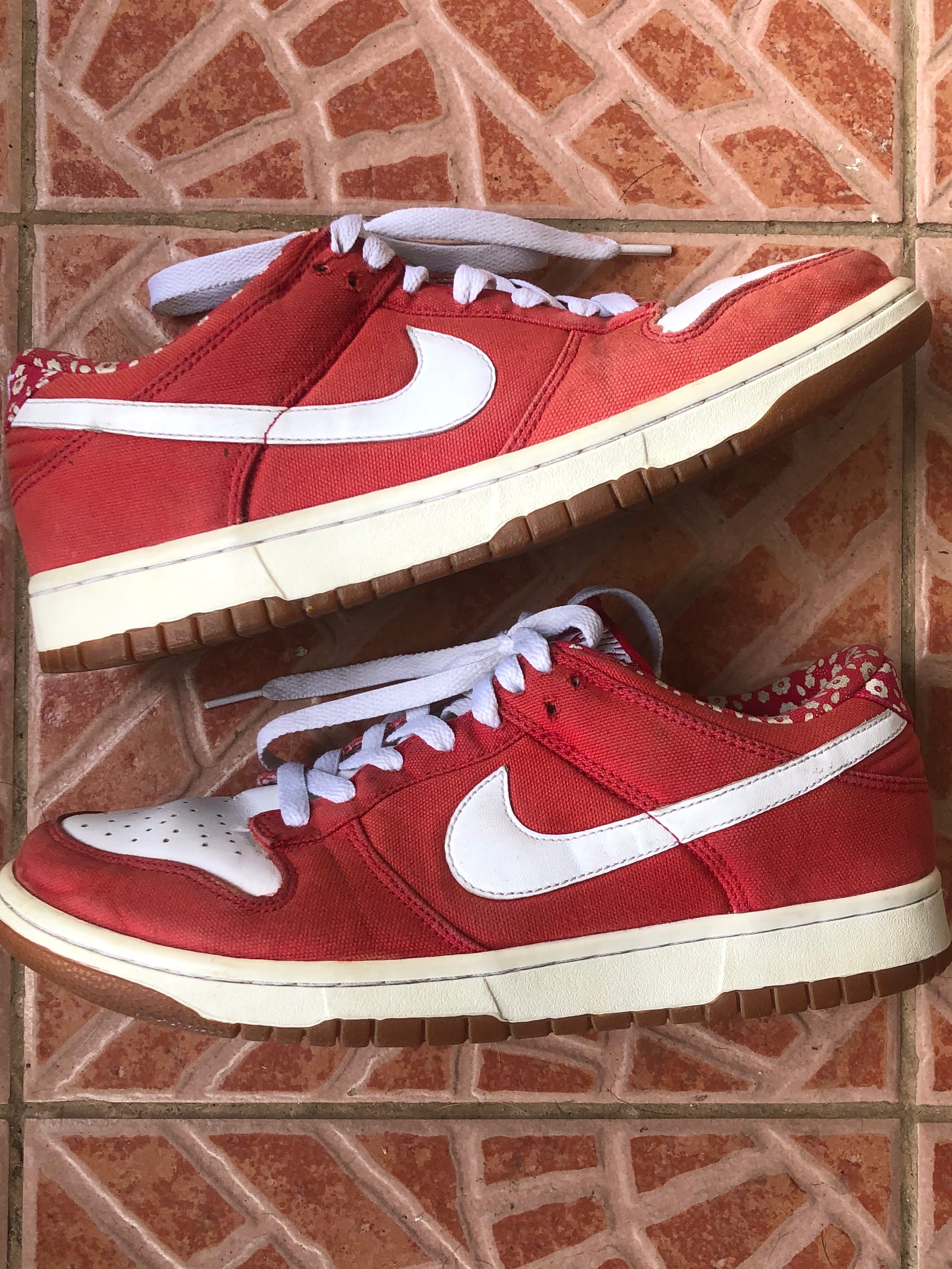 Nike dunk fabric pack, Men's Fashion, Footwear, Sneakers on Carousell