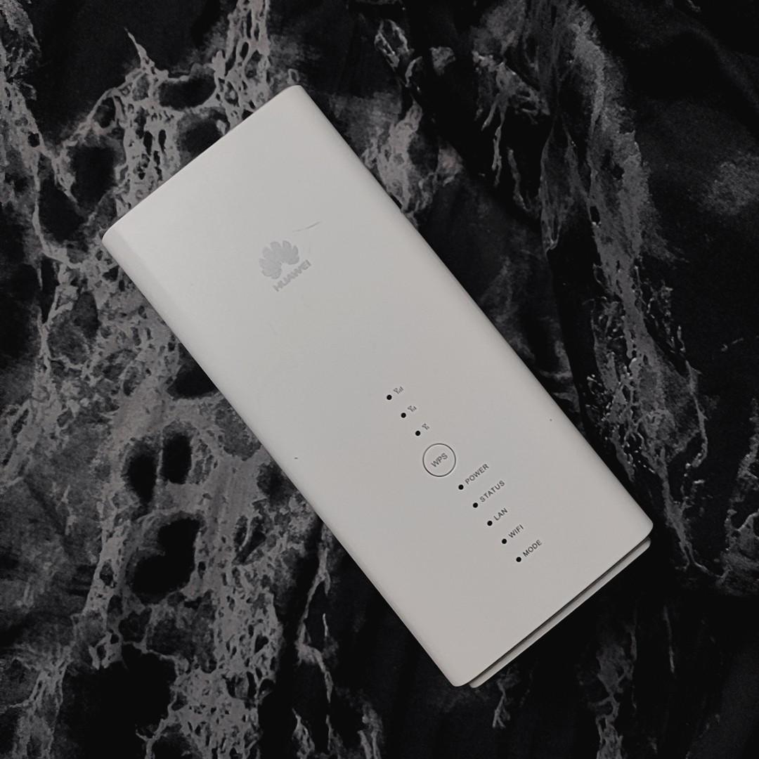 Readystock Huawei B618s 22d router wifi modem + power supply adapter ...