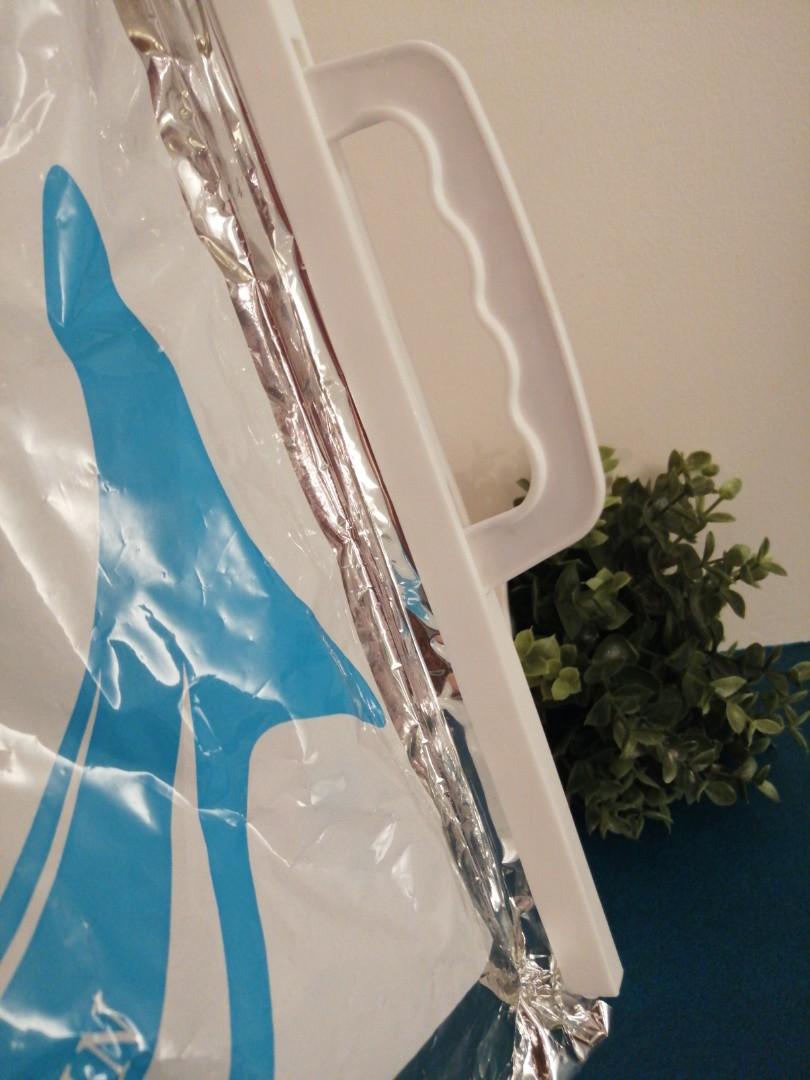 Chiller Freezer Ice Bag, Furniture & Home Living, Kitchenware ...