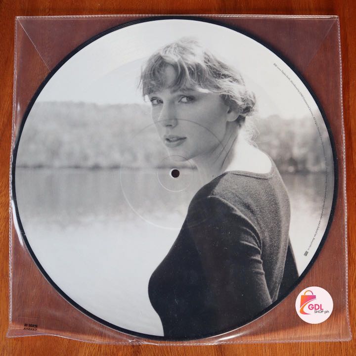 Taylor Swift Cardigan Picture Disc Vinyl, Hobbies & Toys, Music & Media ...