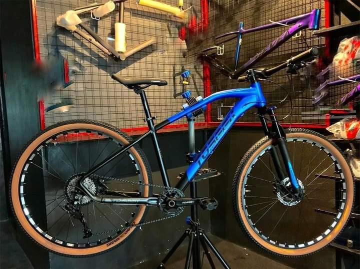 TOSEEK BRANDON PLUS "27.5 1x8s Hydraulic | hollowtech, Sports Equipment ...