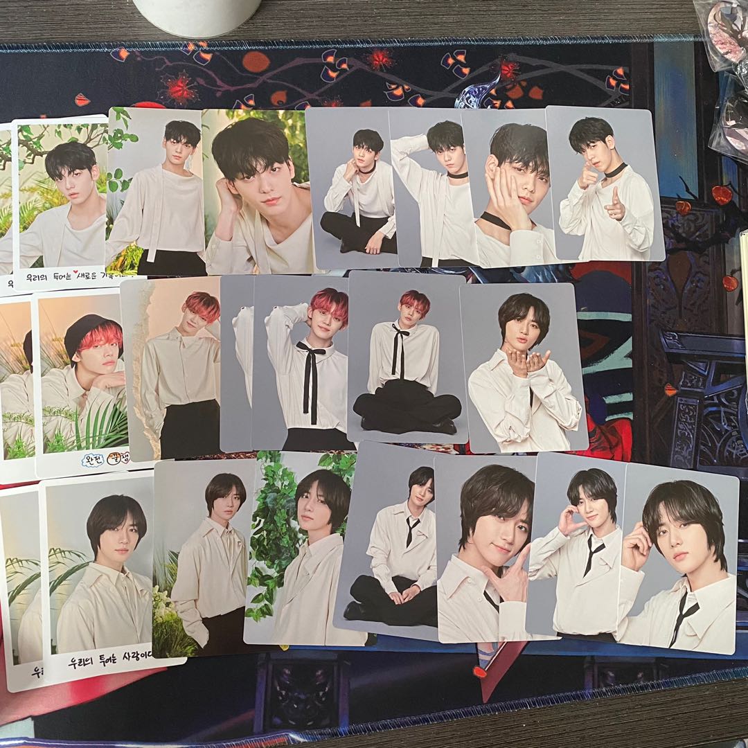 TXT PCs, Hobbies & Toys, Memorabilia & Collectibles, K-Wave on Carousell