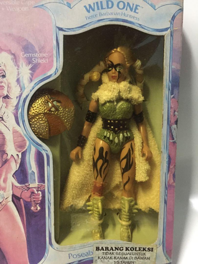 VINTAGE 1984 GOLDEN GIRL AND THE GUARDIANS OF GEMSTONES WILD ONE GALOOB ...