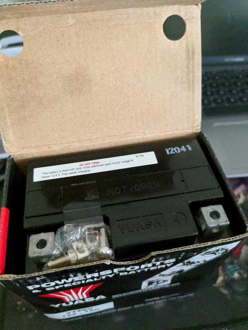 Yuasa Honda Pcx 150i/160i battery, Motorbikes, Motorbike Parts ...